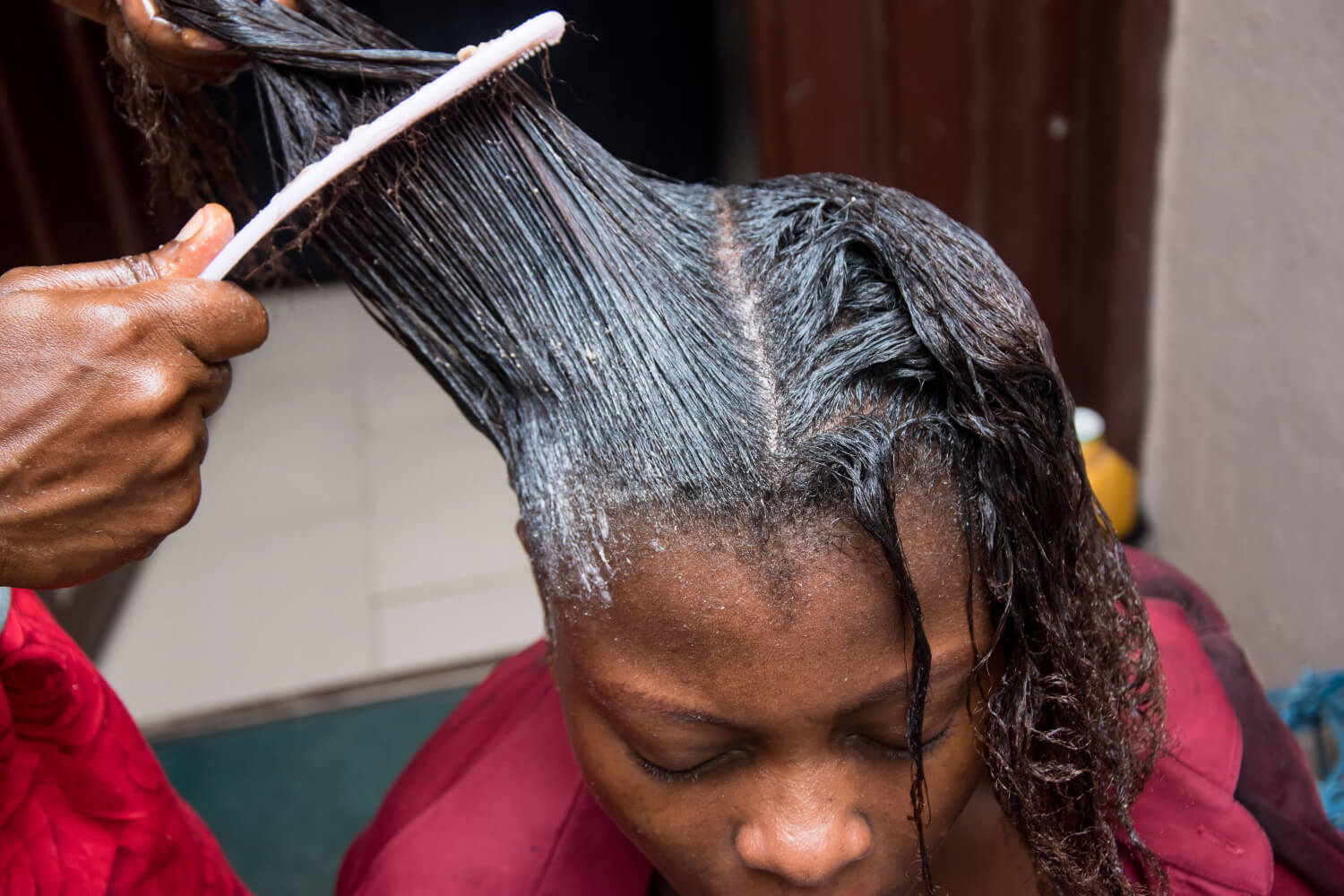 How EDCs in Hair Relaxers May Cause Uterine Cancer Understanding the Link Your Legal Options